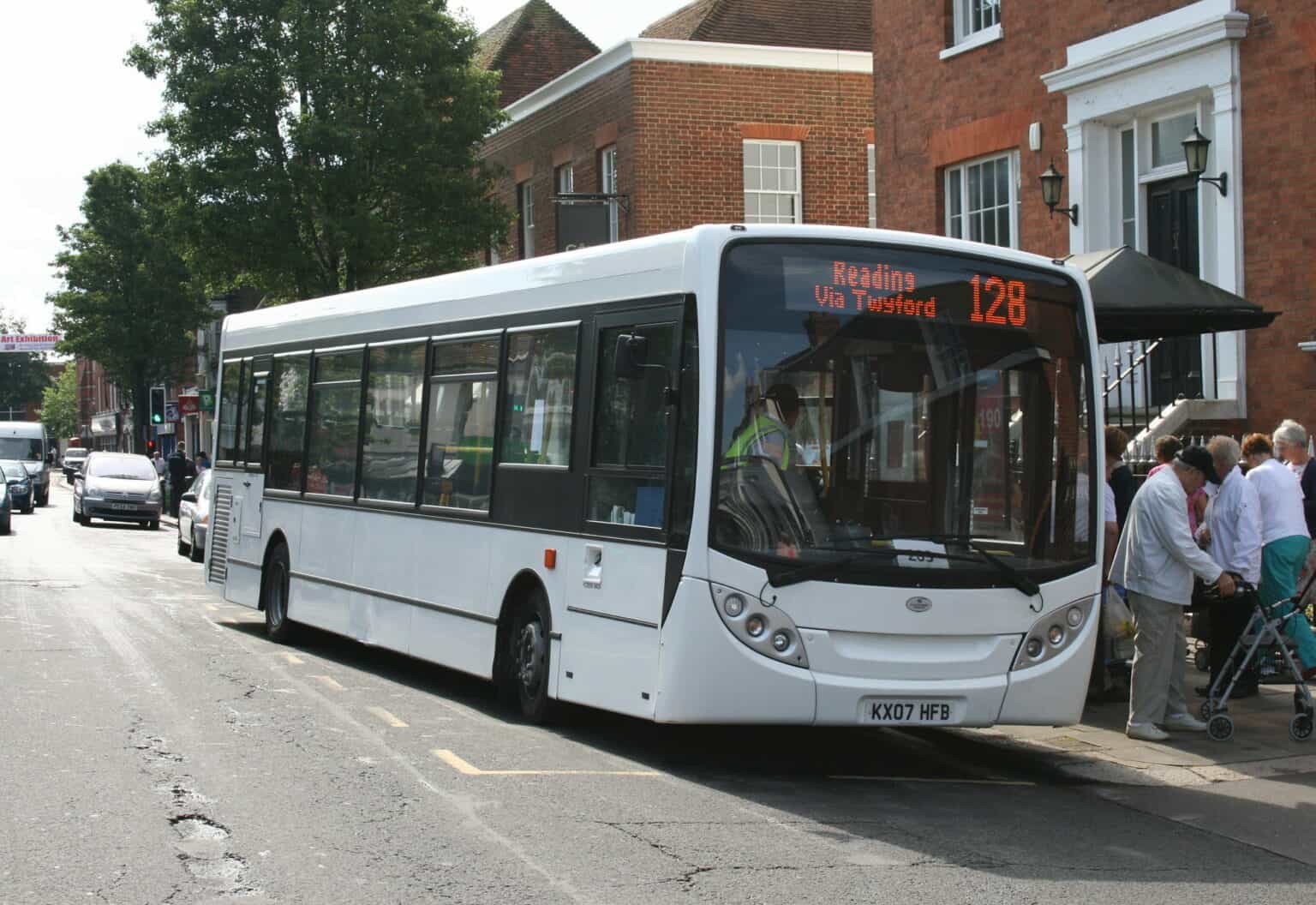 Bus service 128/9 safe until March 2023 – Wokingham Borough Council ...