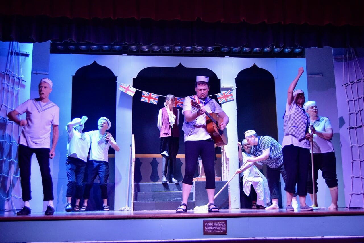 Castaway Crusoe comes to Tilehurst courtesy of the Triangle Players ...