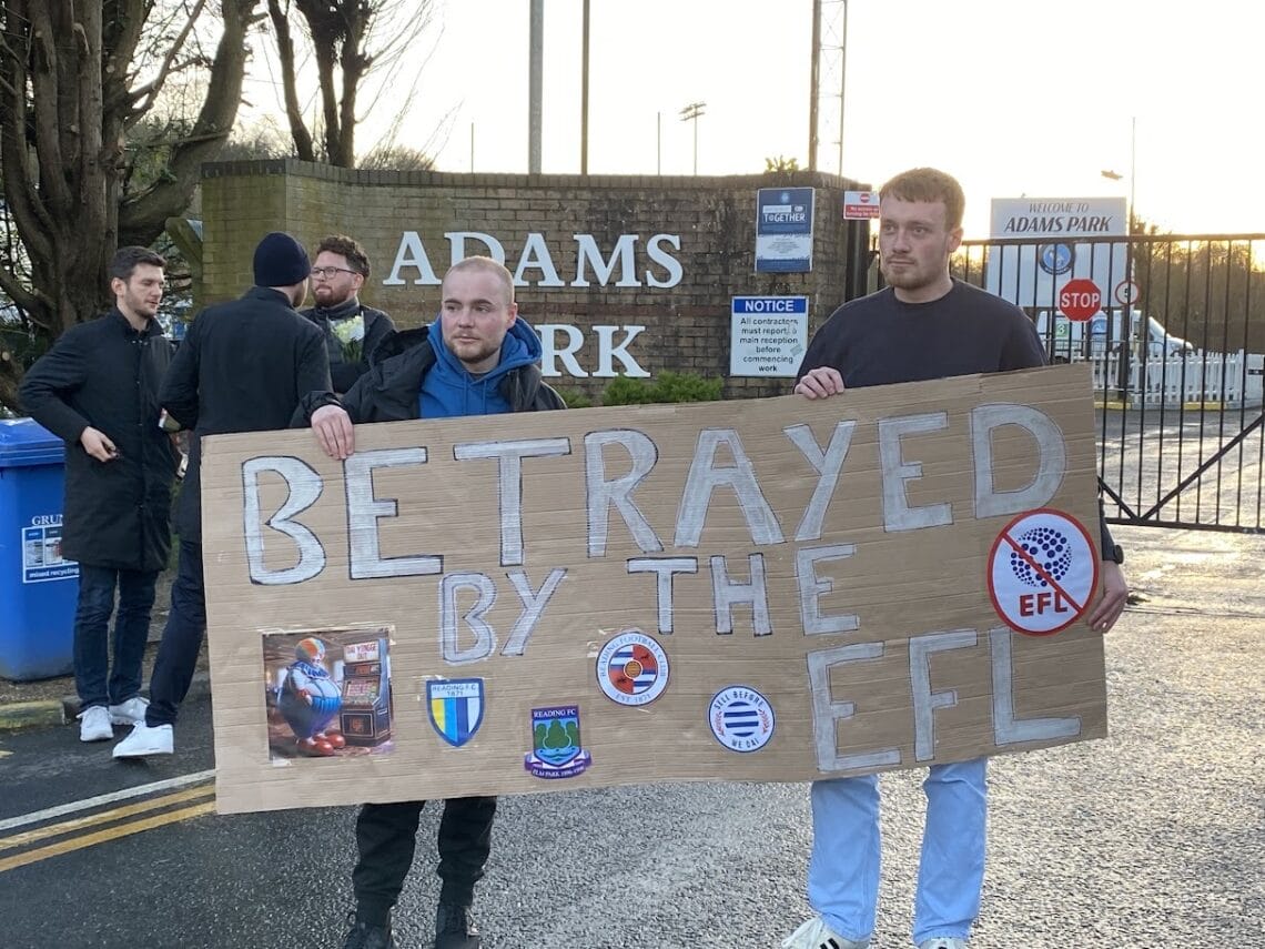 Reading FC fans protest at Wycombe Wanderers’ Adams Park over potential ...